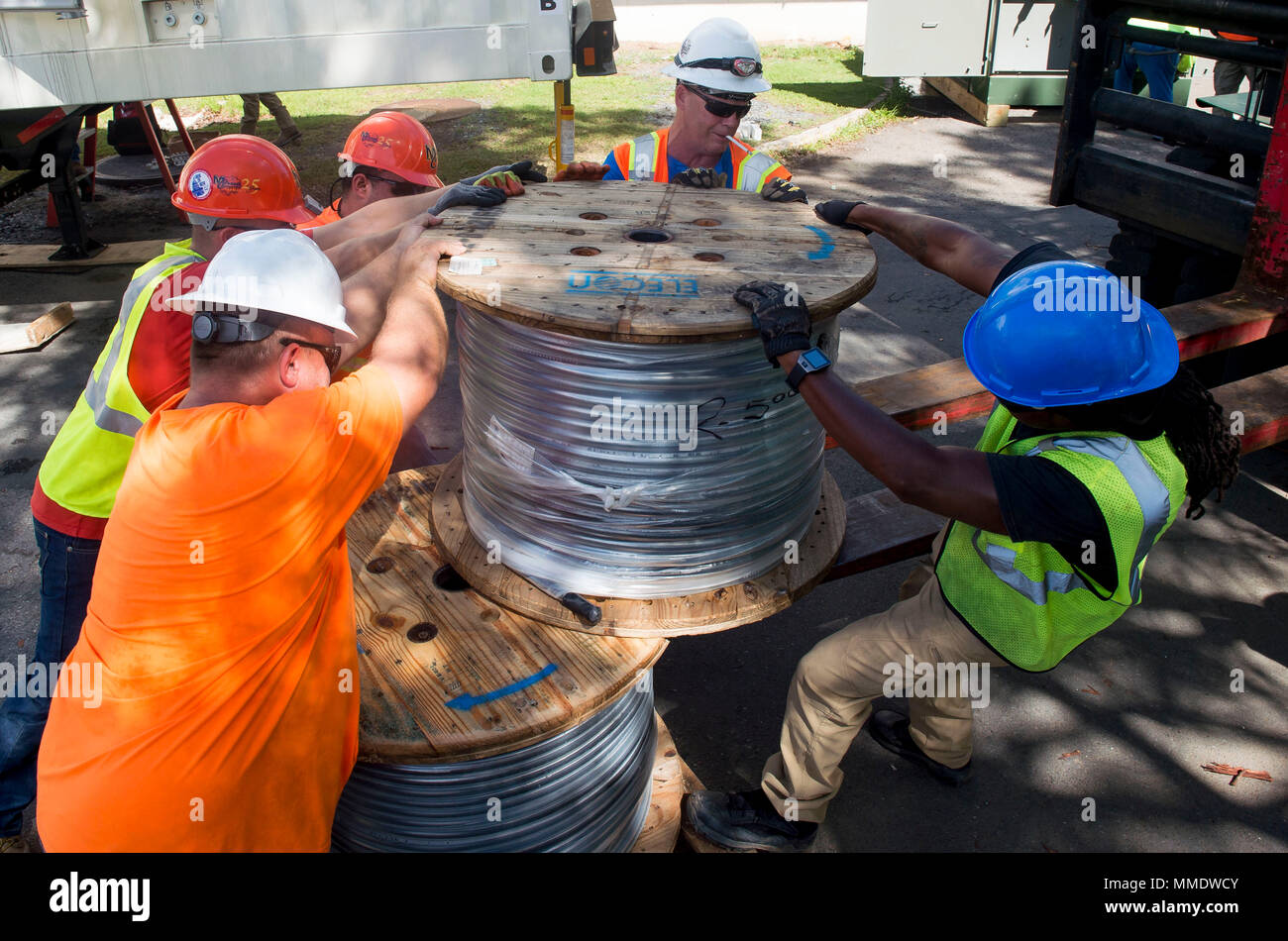 U.S. Army Soldiers assigned to the 249th Engineering Battalion, a power ...
