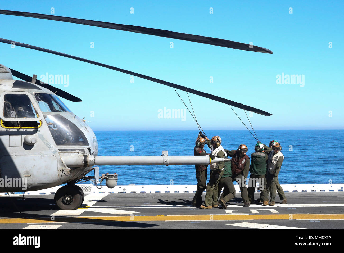 U.S. Marines with Marine Medium Tiltrotor Squadron (VMM) 166, Marine ...