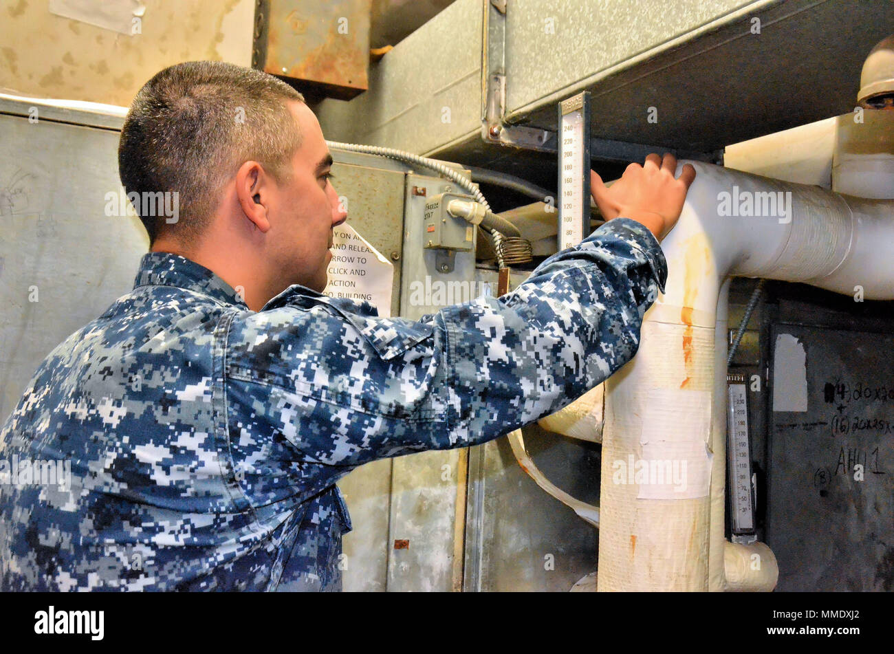 Zachary proper hi-res stock photography and images - Alamy