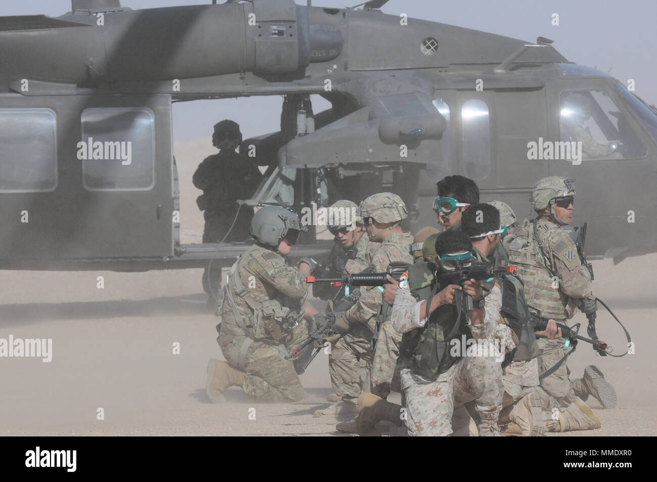 UDARI, Kuwait –Both U.S. and Kuwaiti forces quickly move into position ...