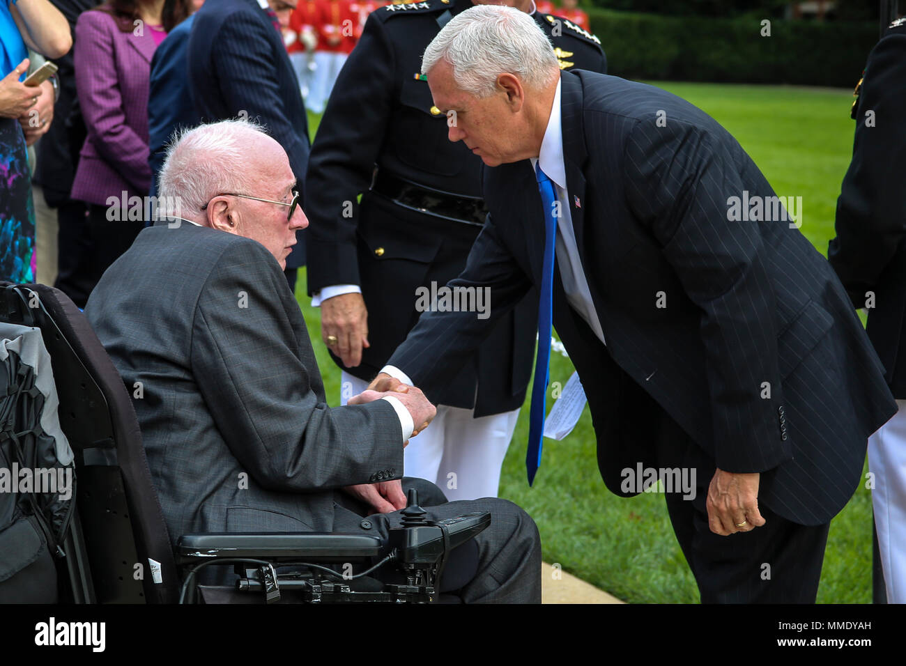Marines in beirut 1983 hi-res stock photography and images - Alamy