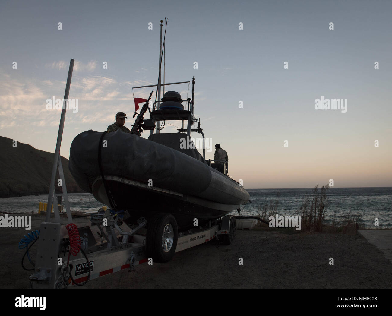 Hull blitz hi-res stock photography and images - Alamy