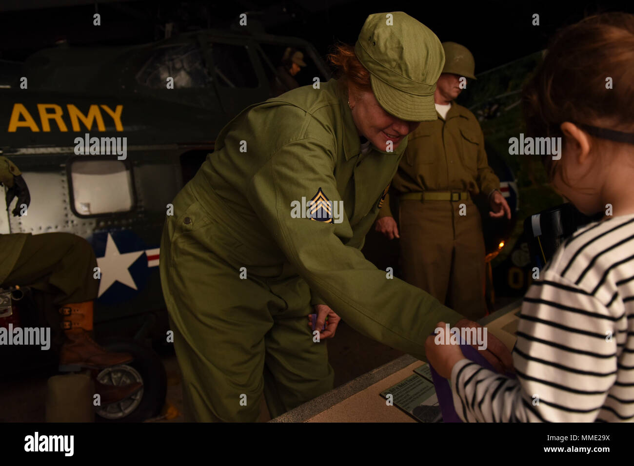 Army of skeletons hi-res stock photography and images - Alamy