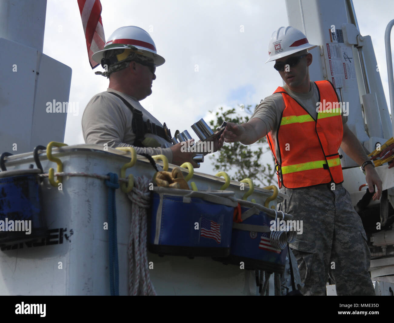 U.S. Army Reserve Sgt. 1st Class Douglas Wiswell, a power distribution ...