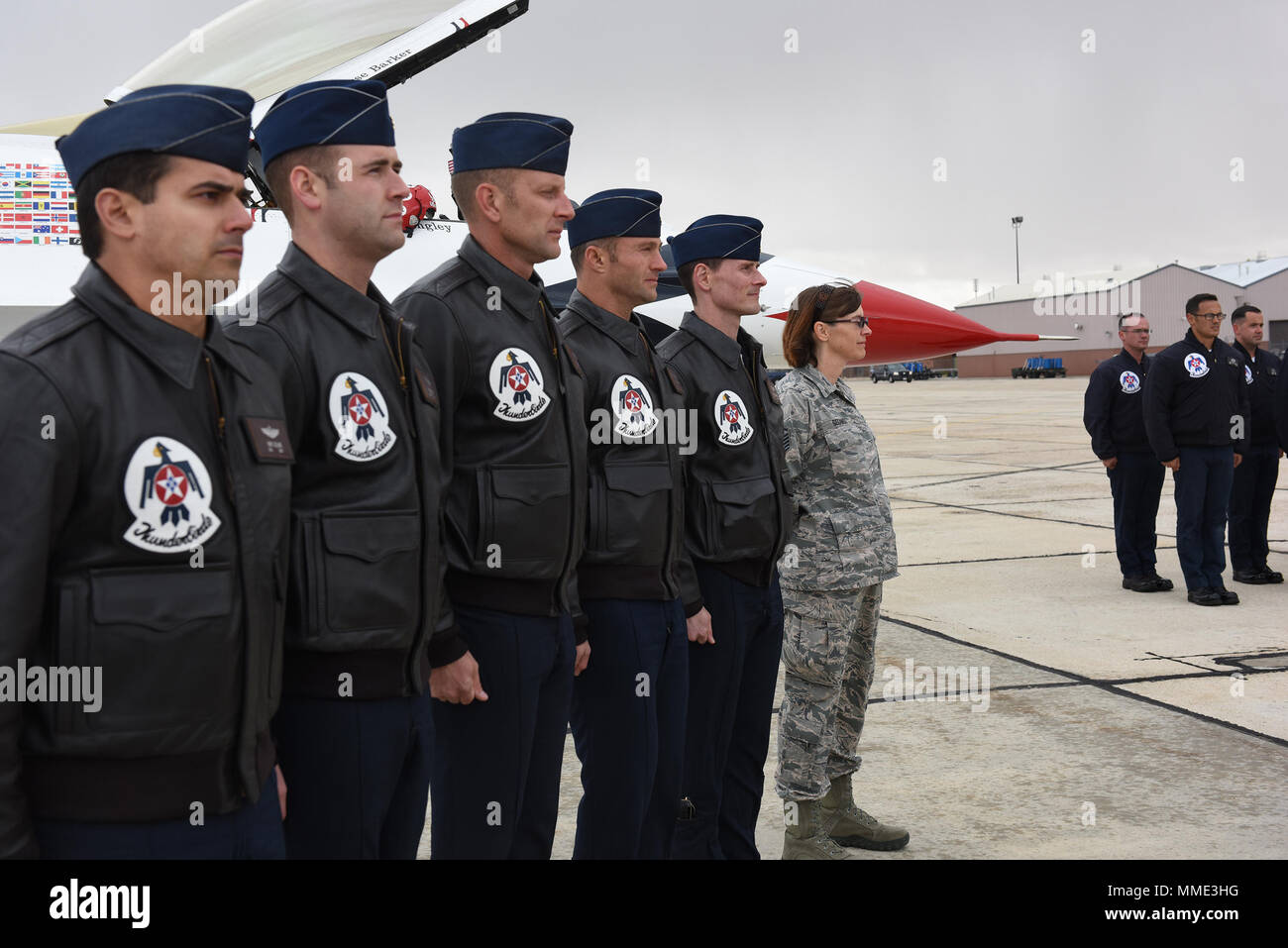 Read out oath hi-res stock photography and images - Alamy