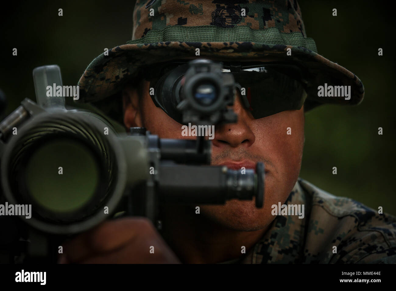 Mk153 smaw hi-res stock photography and images - Alamy