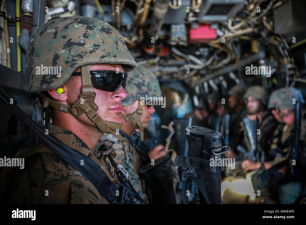 U.S. Marines with 9th Communication Battalion, I Marine Expeditionary ...