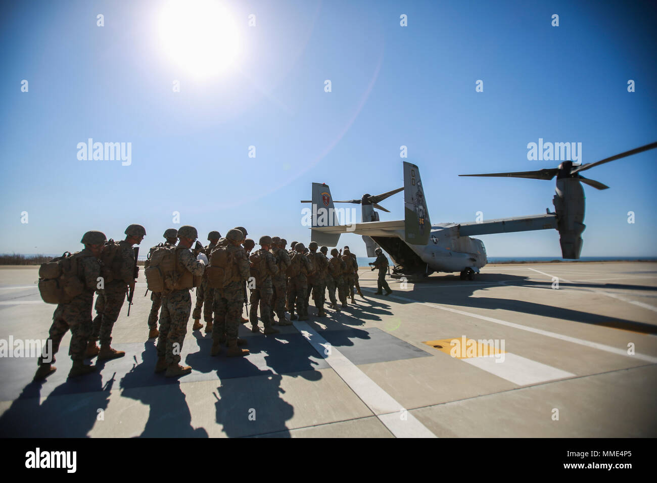 Aerial assault support hi-res stock photography and images - Alamy