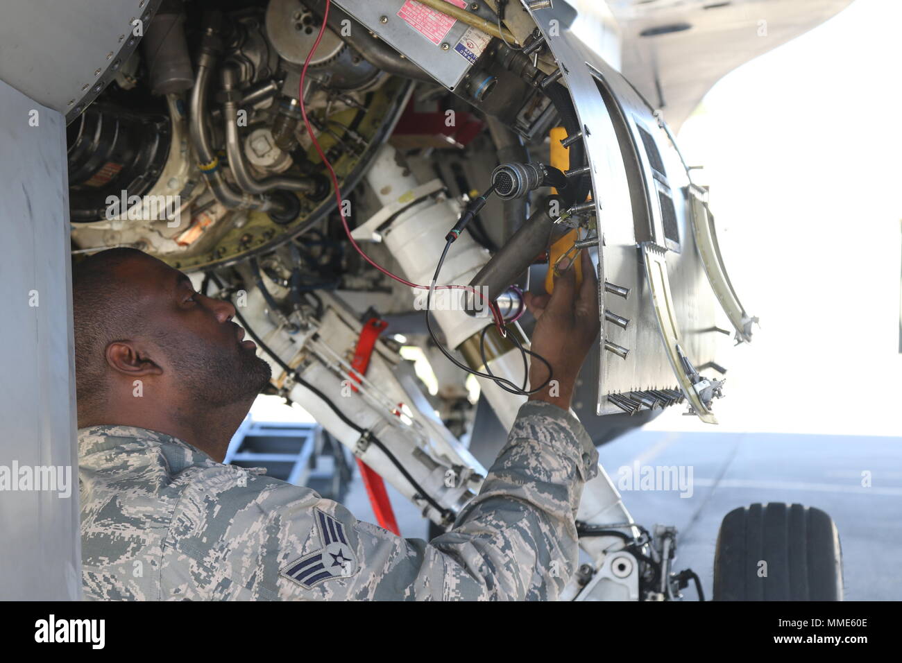 Senior Airman O.C. Jackson Jr., an electrician of the 187th Fighter ...