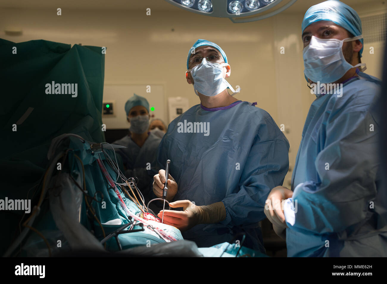 AWAKE BRAIN SURGERY Stock Photo - Alamy