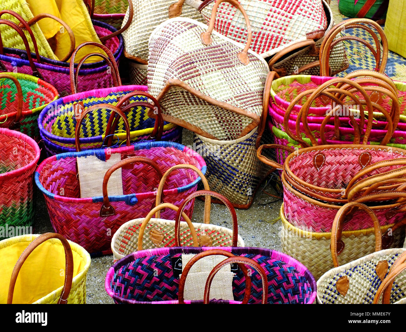 Basketry shop hi-res stock photography and images - Alamy