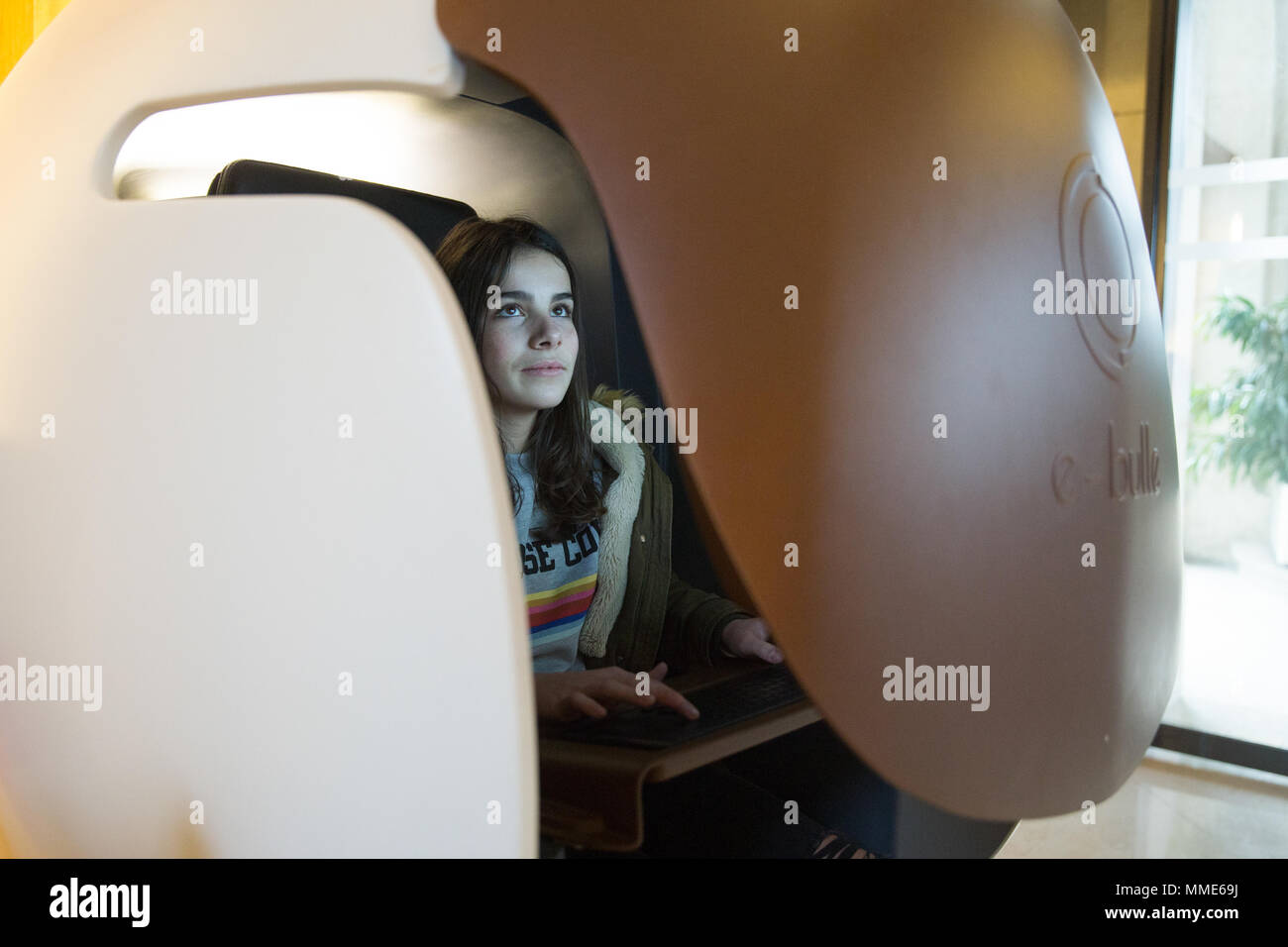 E Bulle High Resolution Stock Photography and Images - Alamy