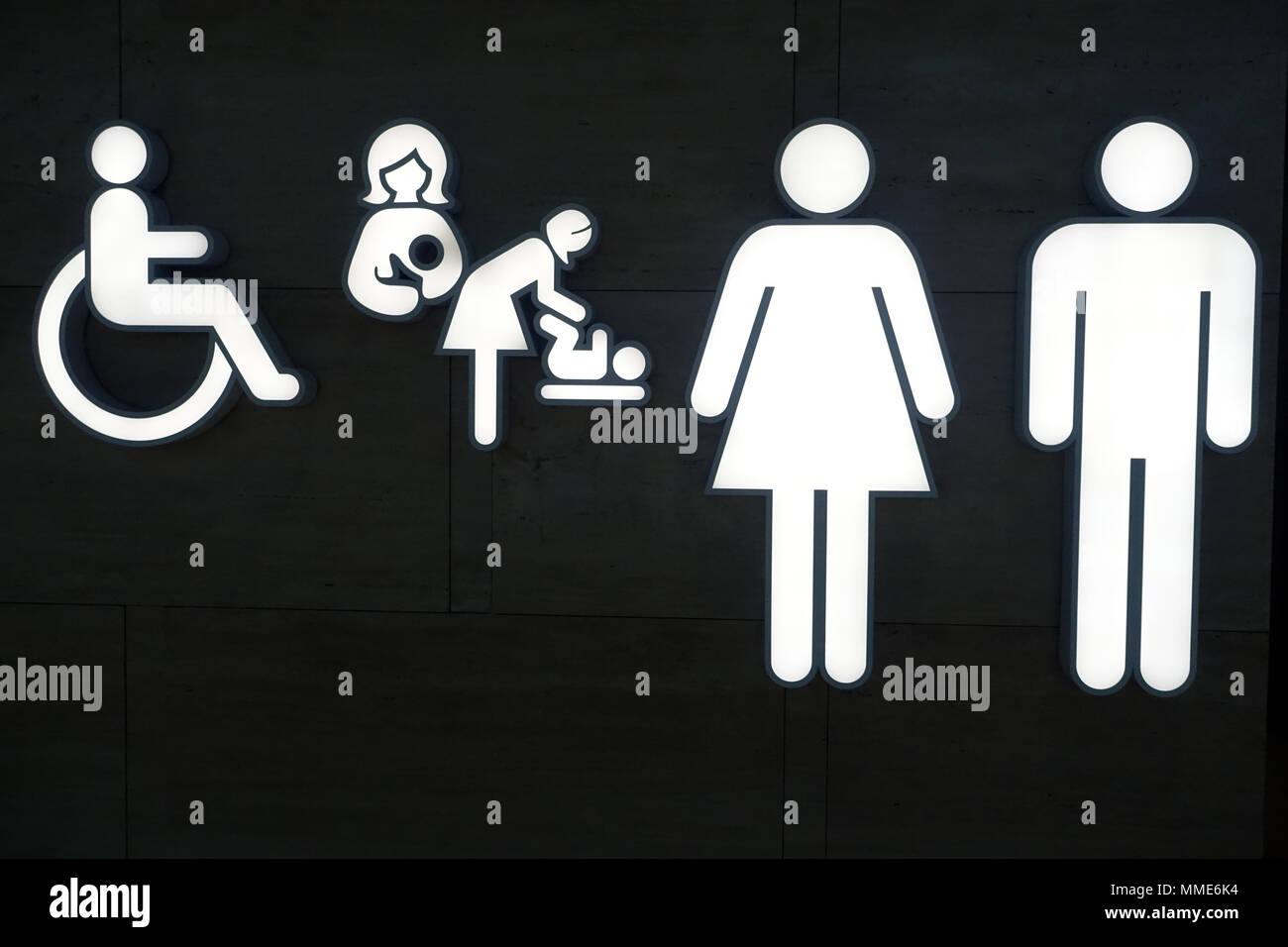 Changi airport. Rest room sign pictograms. Singapore Stock Photo - Alamy
