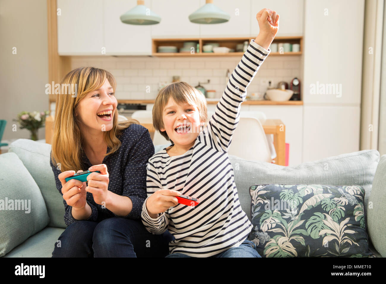 MOTHER & CHILD Stock Photo - Alamy