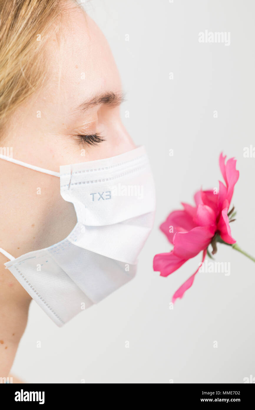 Allergy Masks High Resolution Stock Photography and Images - Alamy