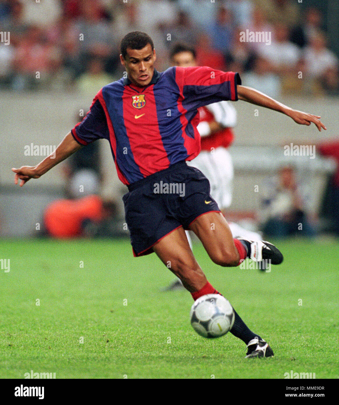 Fc arsenal 2000 hi-res stock photography and images - Alamy