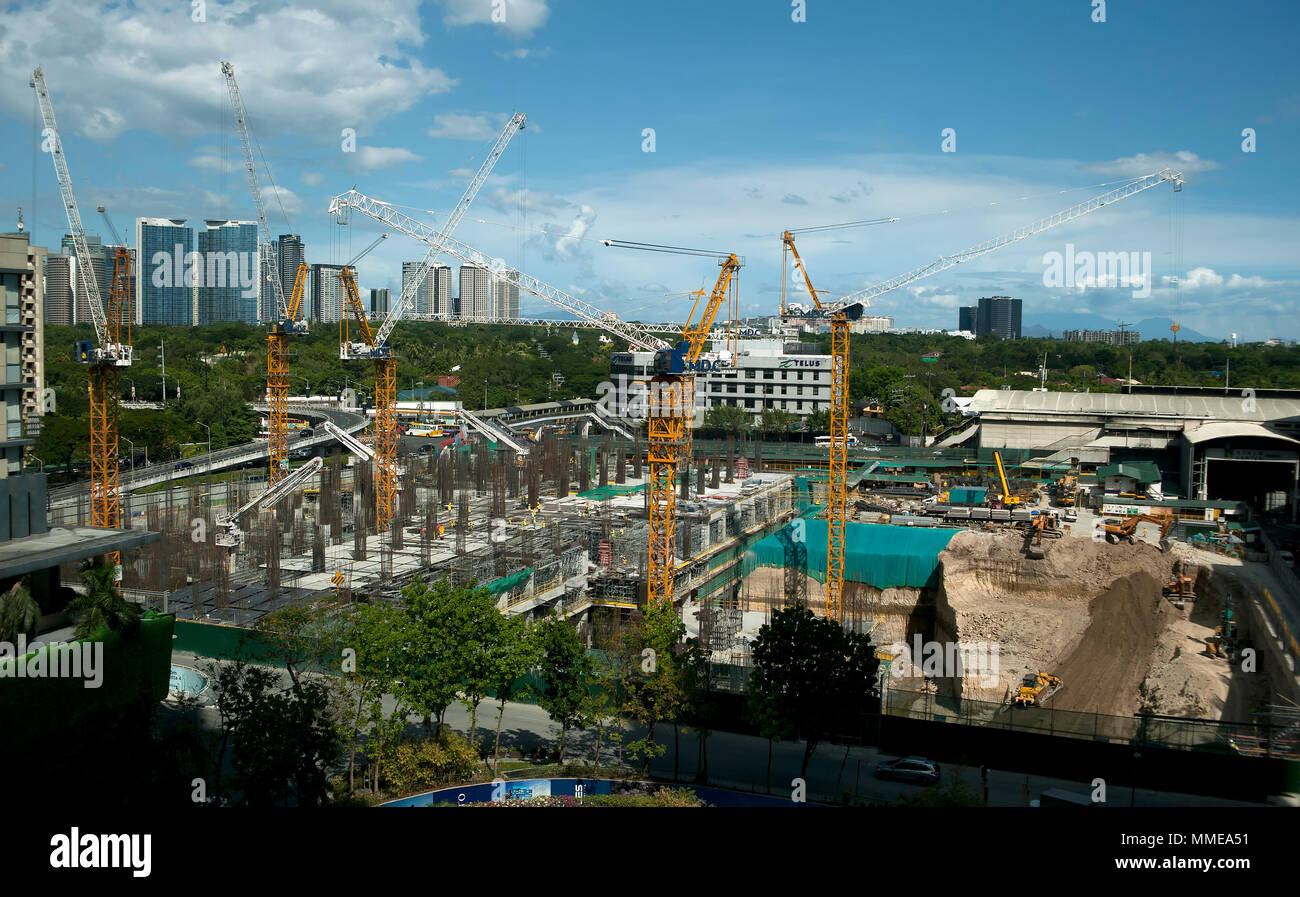 Construction on the old Intercon hotel site, EDSA, Makati, Manila ...