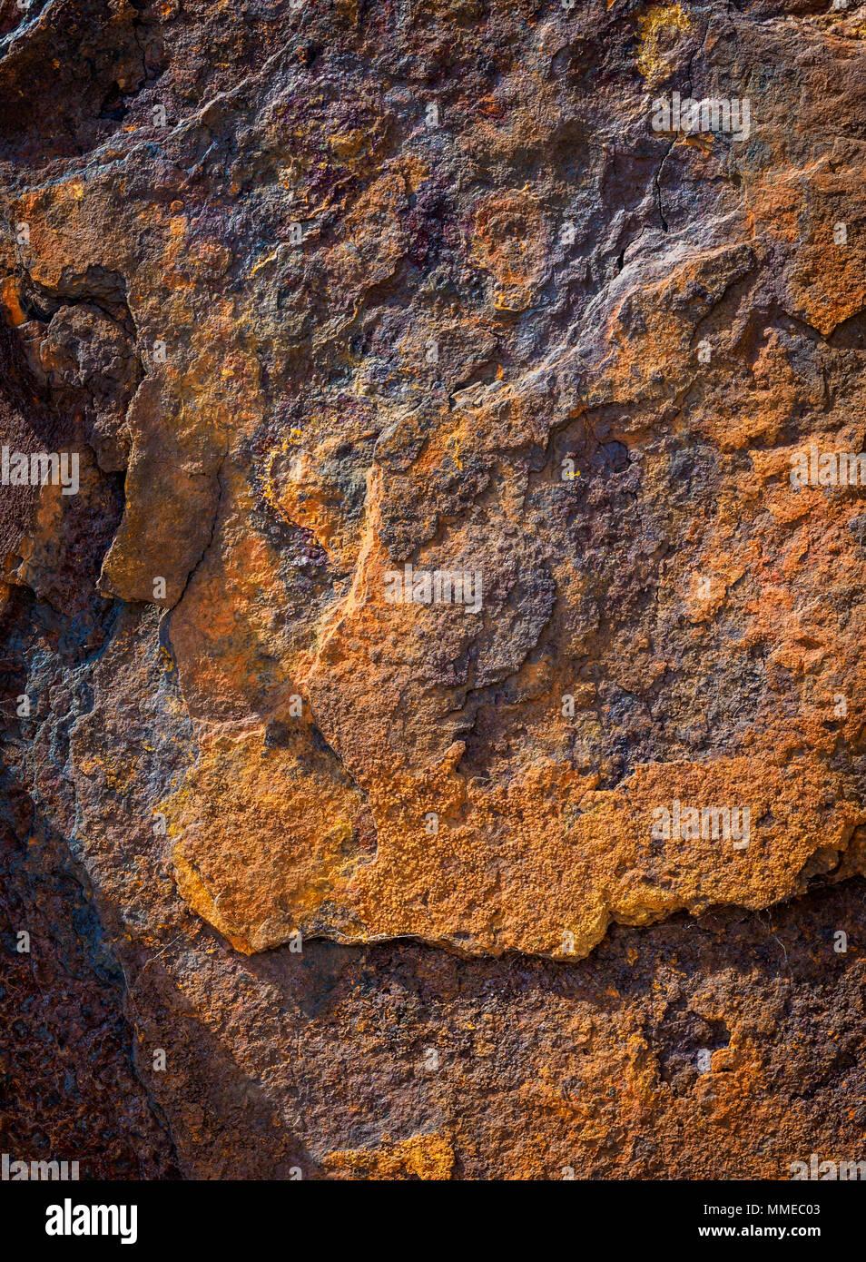 Corroded metal sheet hi-res stock photography and images - Alamy