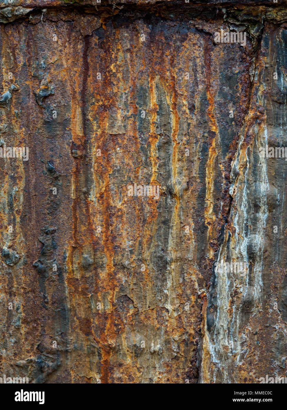 Weathered and rusted metal sheet hi-res stock photography and images ...