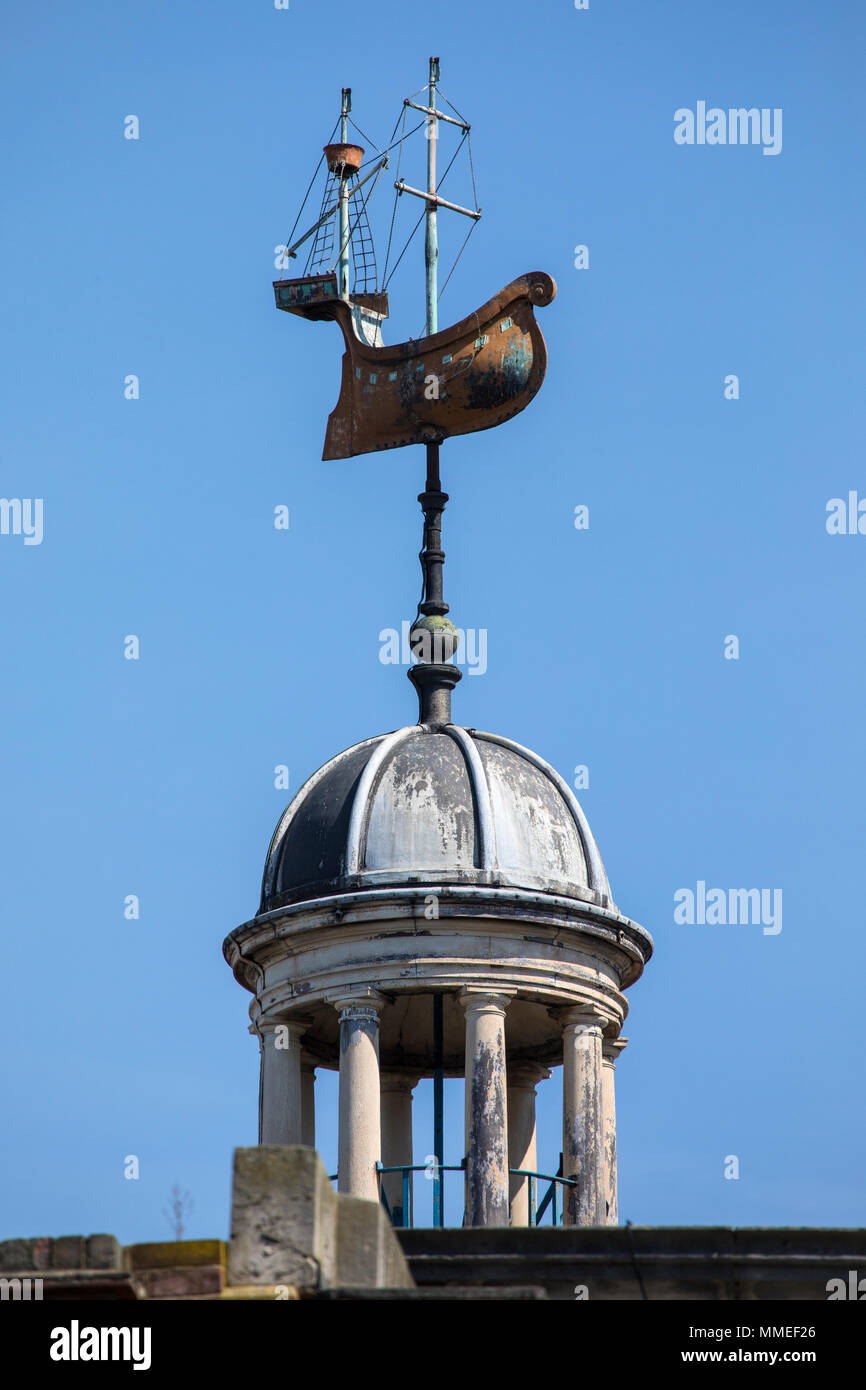 Hackney baths hi-res stock photography and images - Alamy