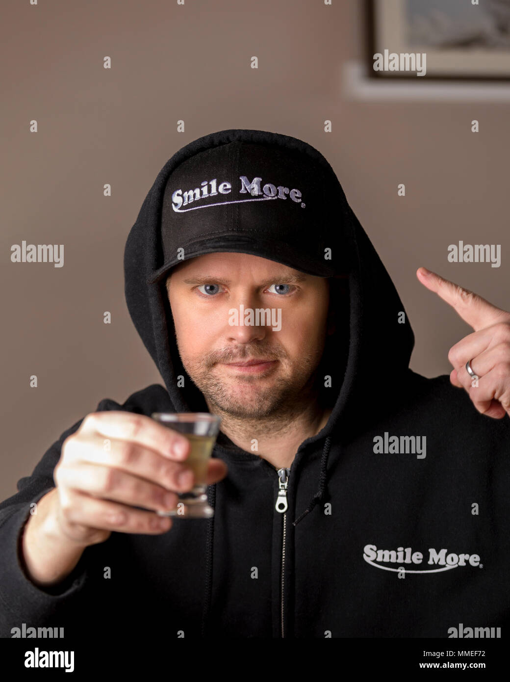 Smile cheers hi-res stock photography and images - Alamy