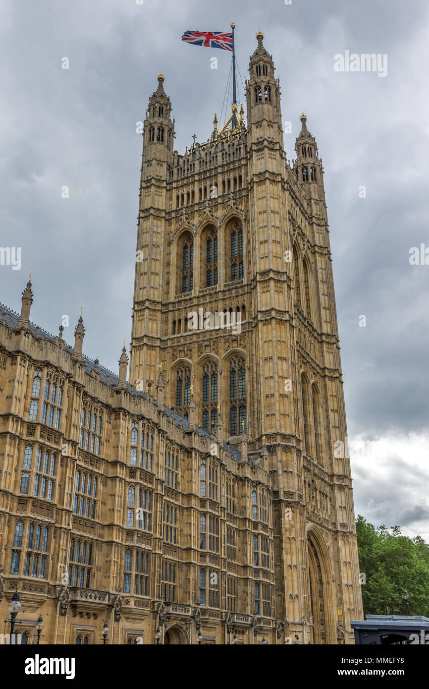 Victoria Tower in Houses of Parliament, Palace of Westminster, London ...