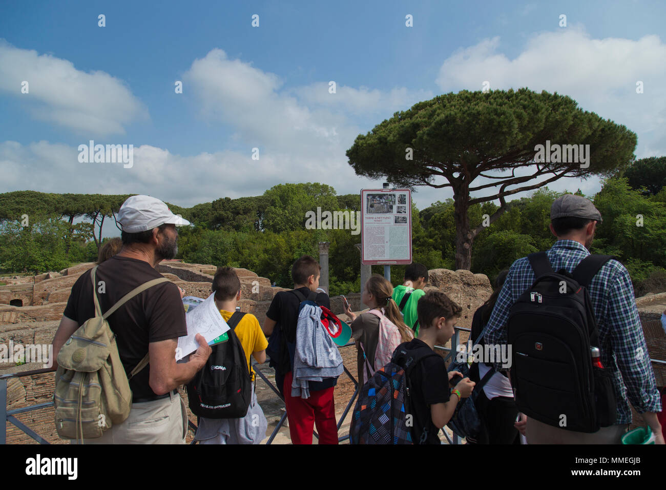 Ancient roman school hi-res stock photography and images - Alamy