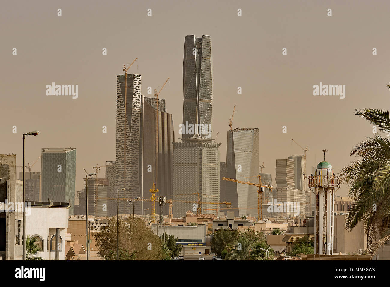 King abdullah financial district hi-res stock photography and images ...