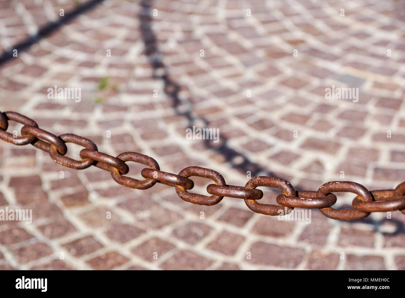 Old rust massive iron chain on sunlight Stock Photo - Alamy
