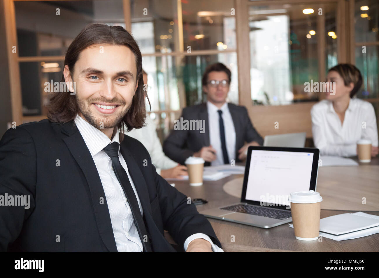 The intelligent investor hi-res stock photography and images - Alamy