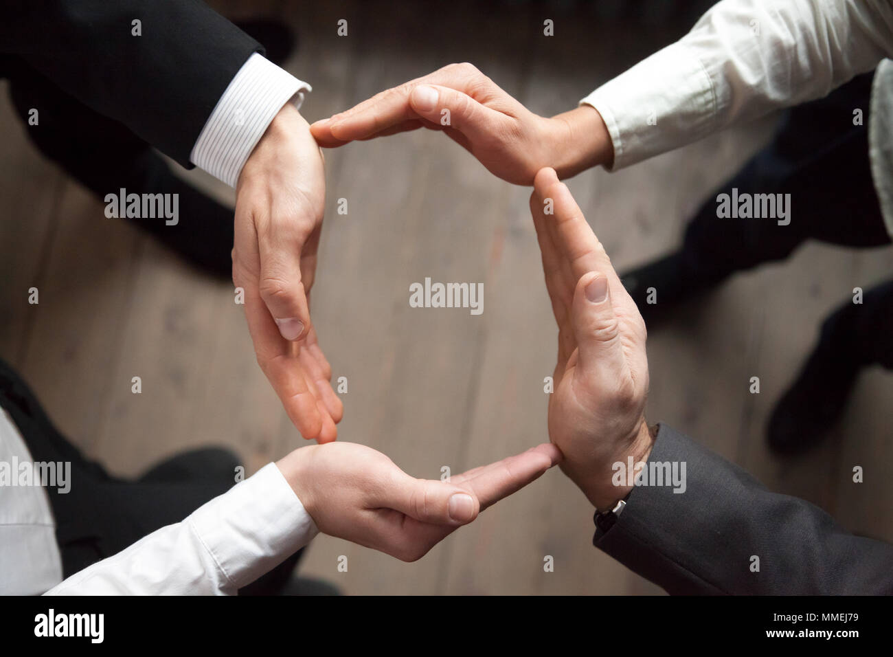 Join hands circle hi-res stock photography and images - Alamy