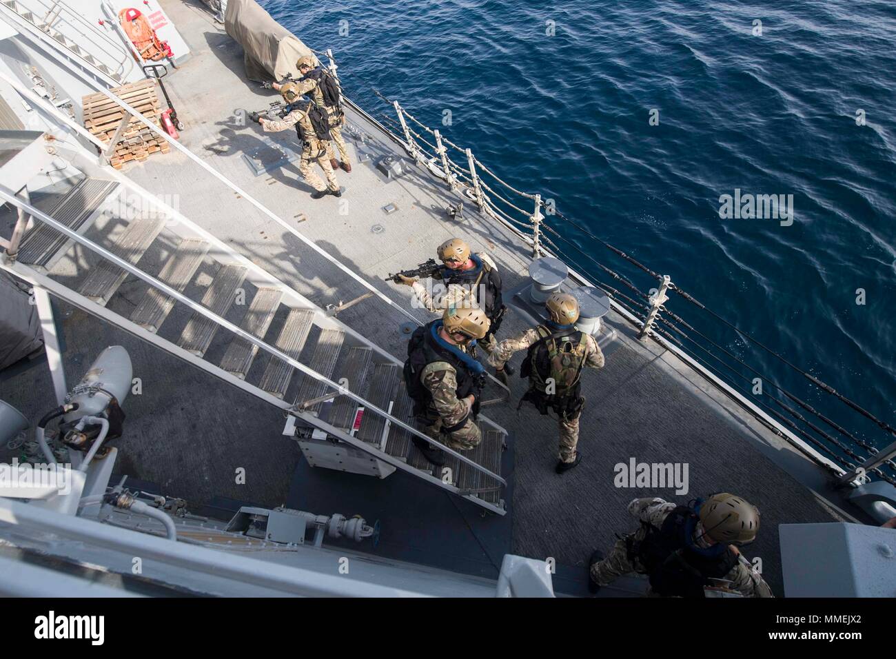 171021-N-BY095-0122 GULF OF OMAN (Oct. 21, 2017) The U.K. Royal Navy ...
