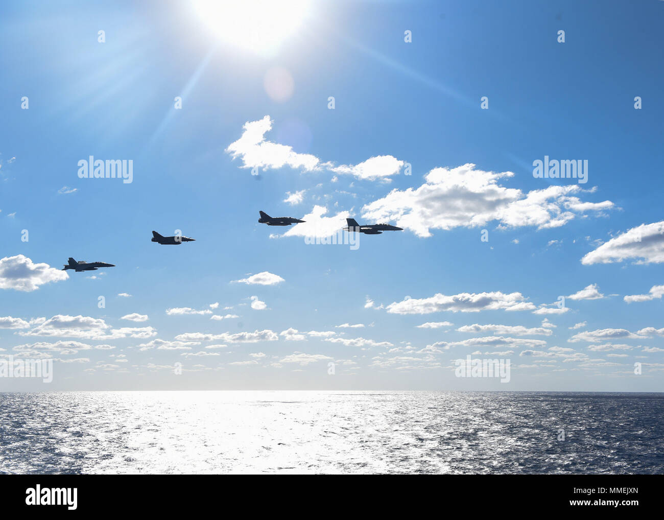 Ship ocean mirage hi-res stock photography and images - Alamy