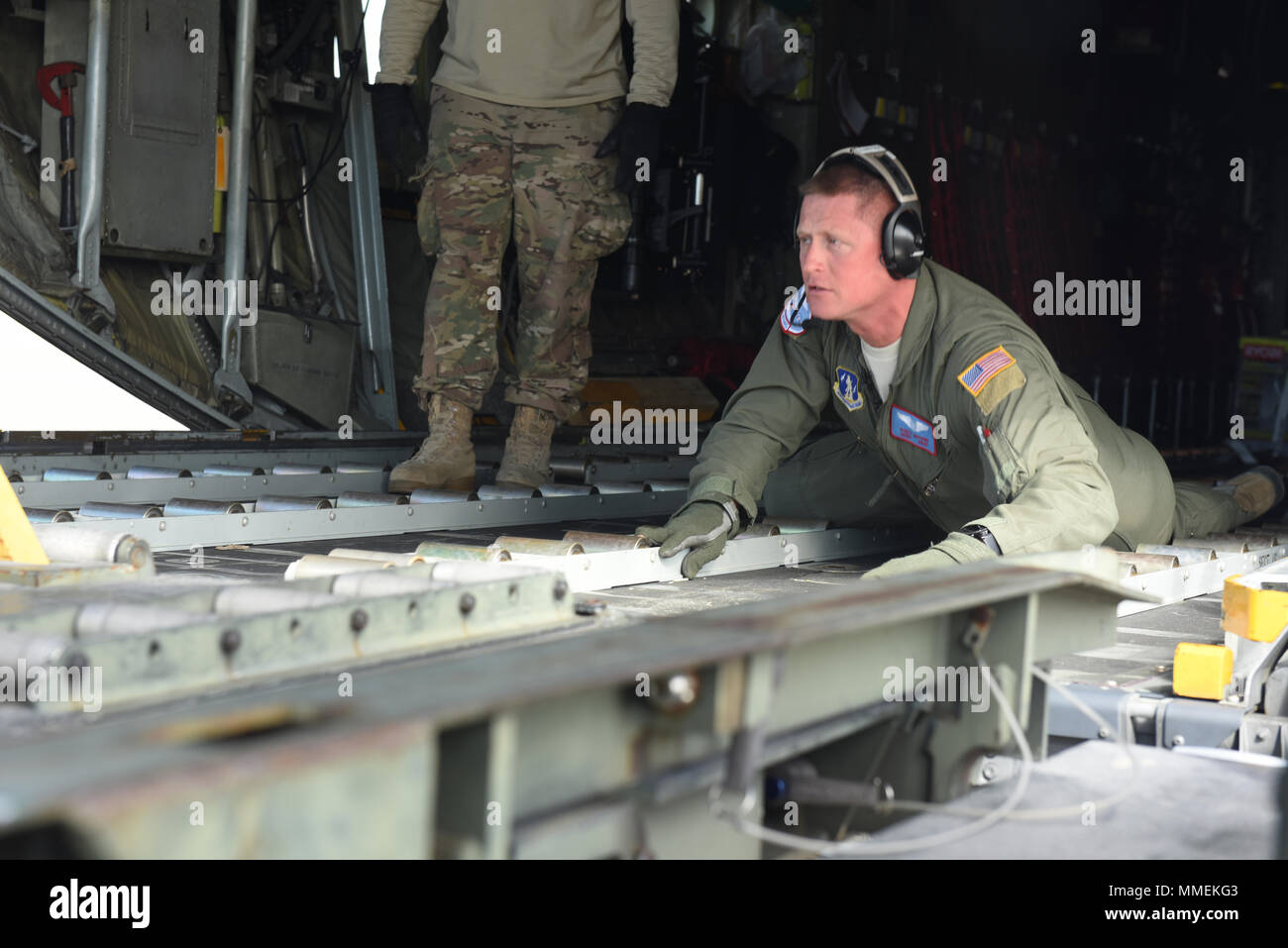 Master Sgt. Dustin Snyder from the 109th Airlift Wing, Schenectady, New ...