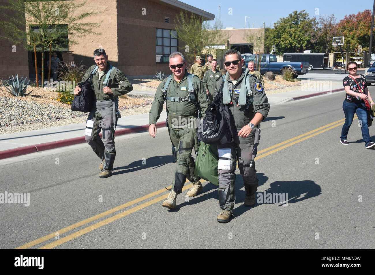 Ukraine General Viktor Muzhenko (center), Chief of the General Staff of ...