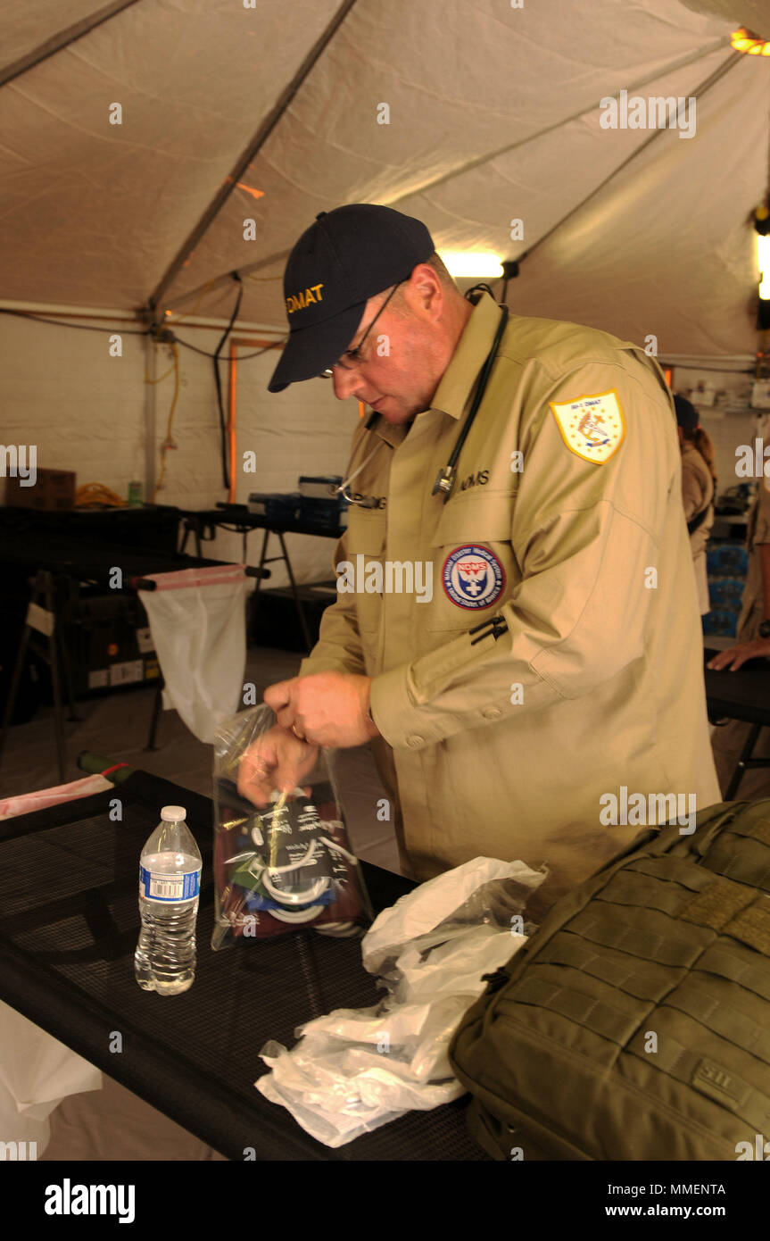 Member disaster medical assistance team hi-res stock photography and ...