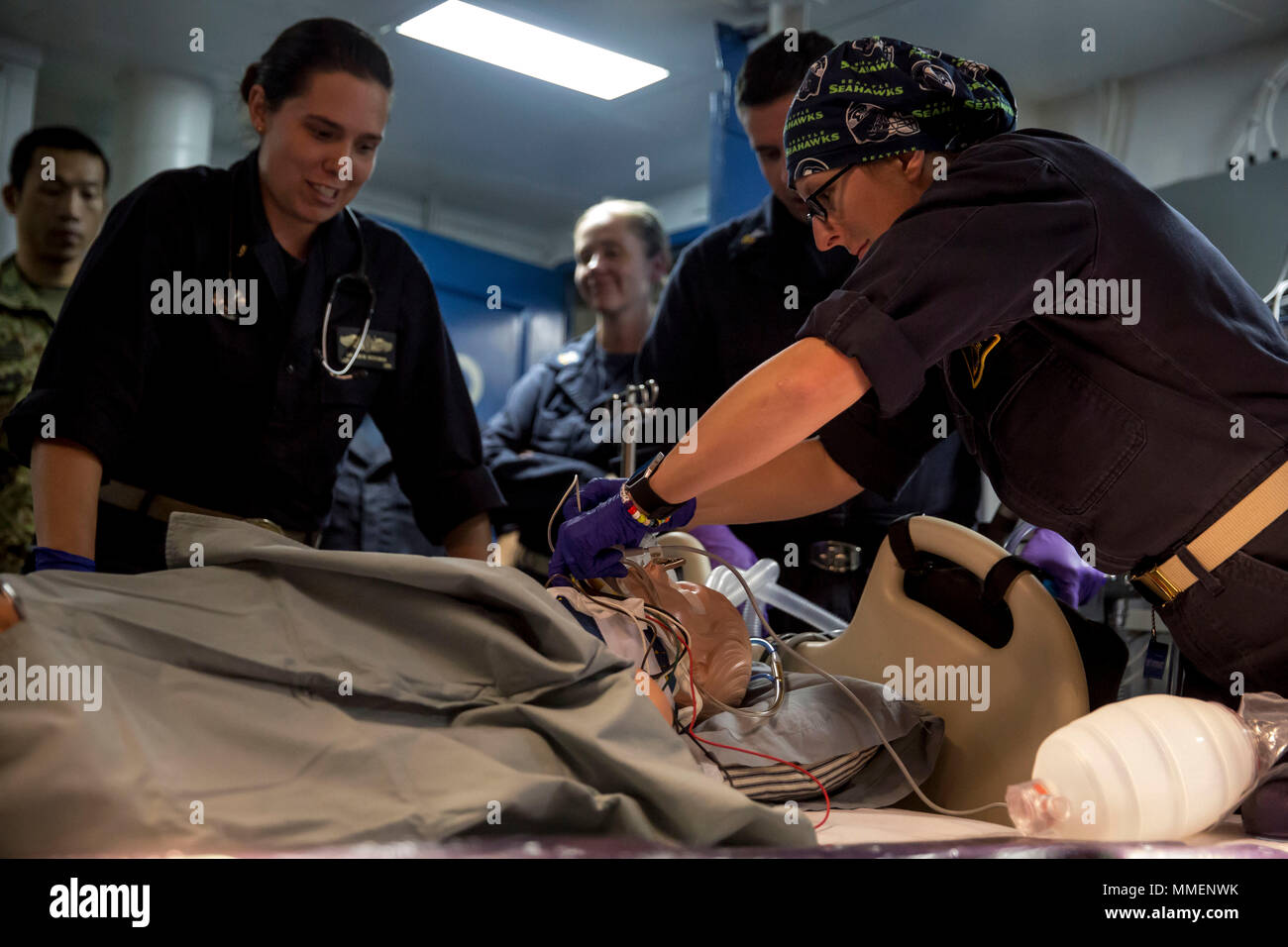 U.S. Navy Fleet Surgical Team - 3 (FST-3) and USS Essex (LHD 2) medical ...