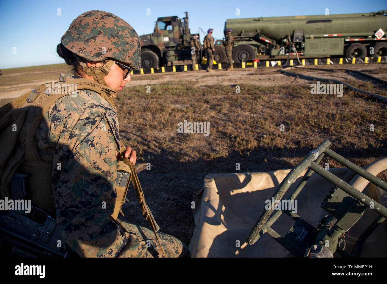 M970 semi tanker hi-res stock photography and images - Alamy