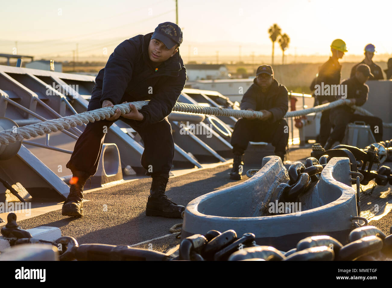 171026-N-KT595-173 PACIFIC OCEAN (Oct. 26, 2017 Sailors aboard the ...