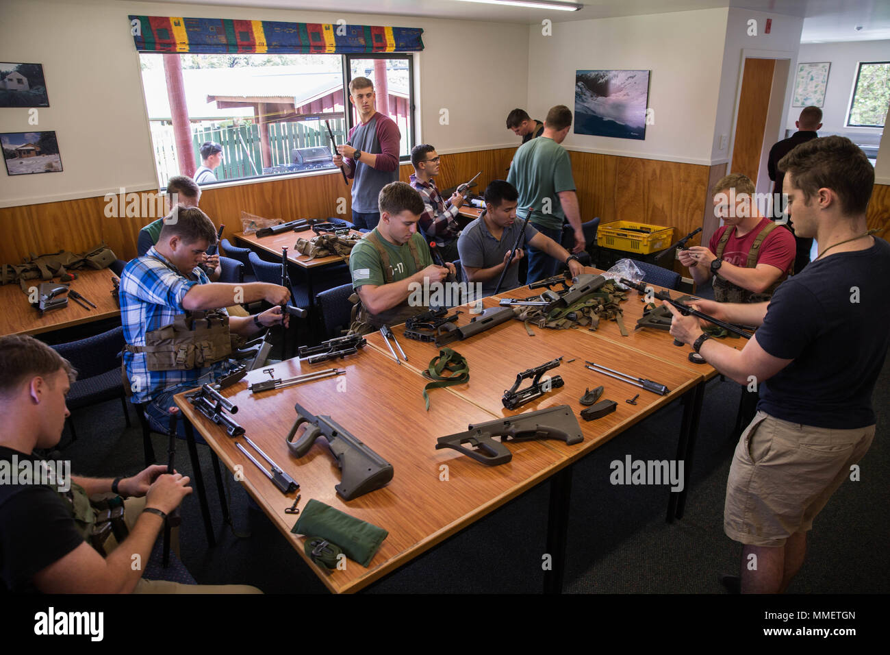 Royal marine light infantry hi-res stock photography and images - Alamy