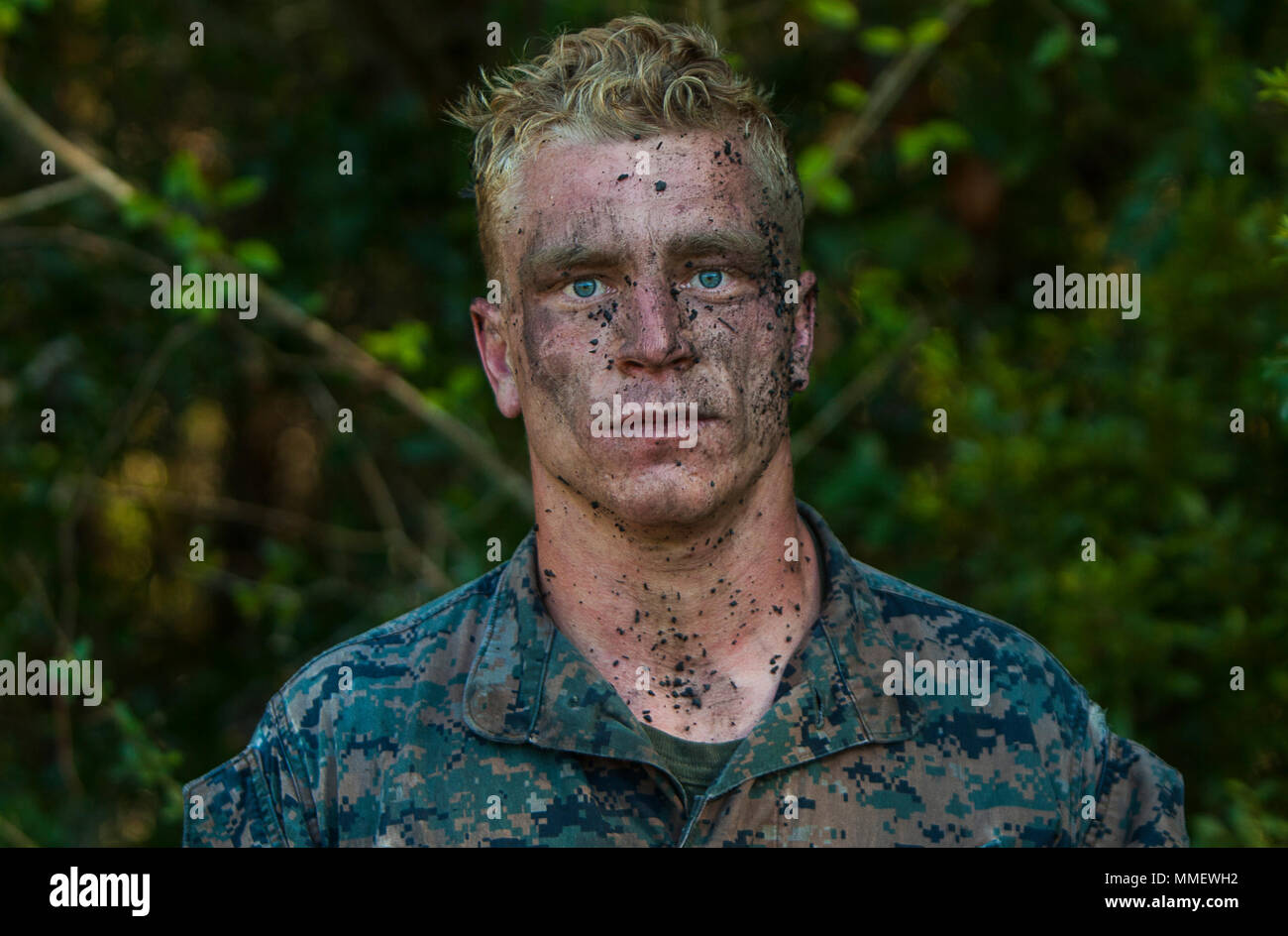 Advance machine gunner course hi-res stock photography and images - Alamy