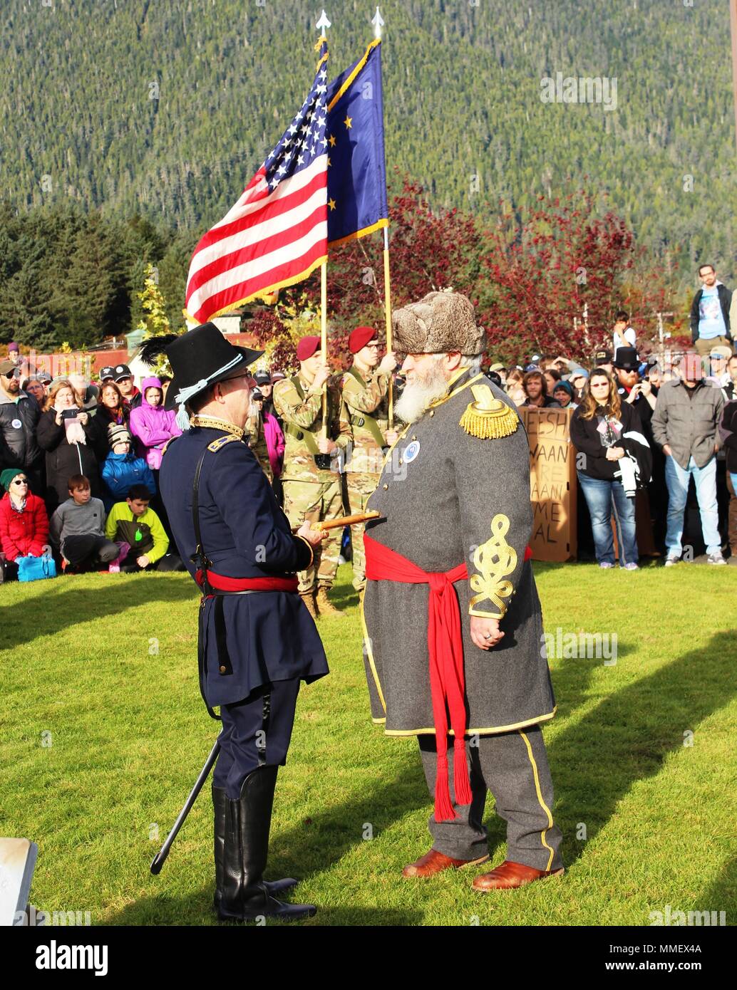 Jay Sweeney (left), portraying Army Civil War-era Maj. Gen. Lovell ...