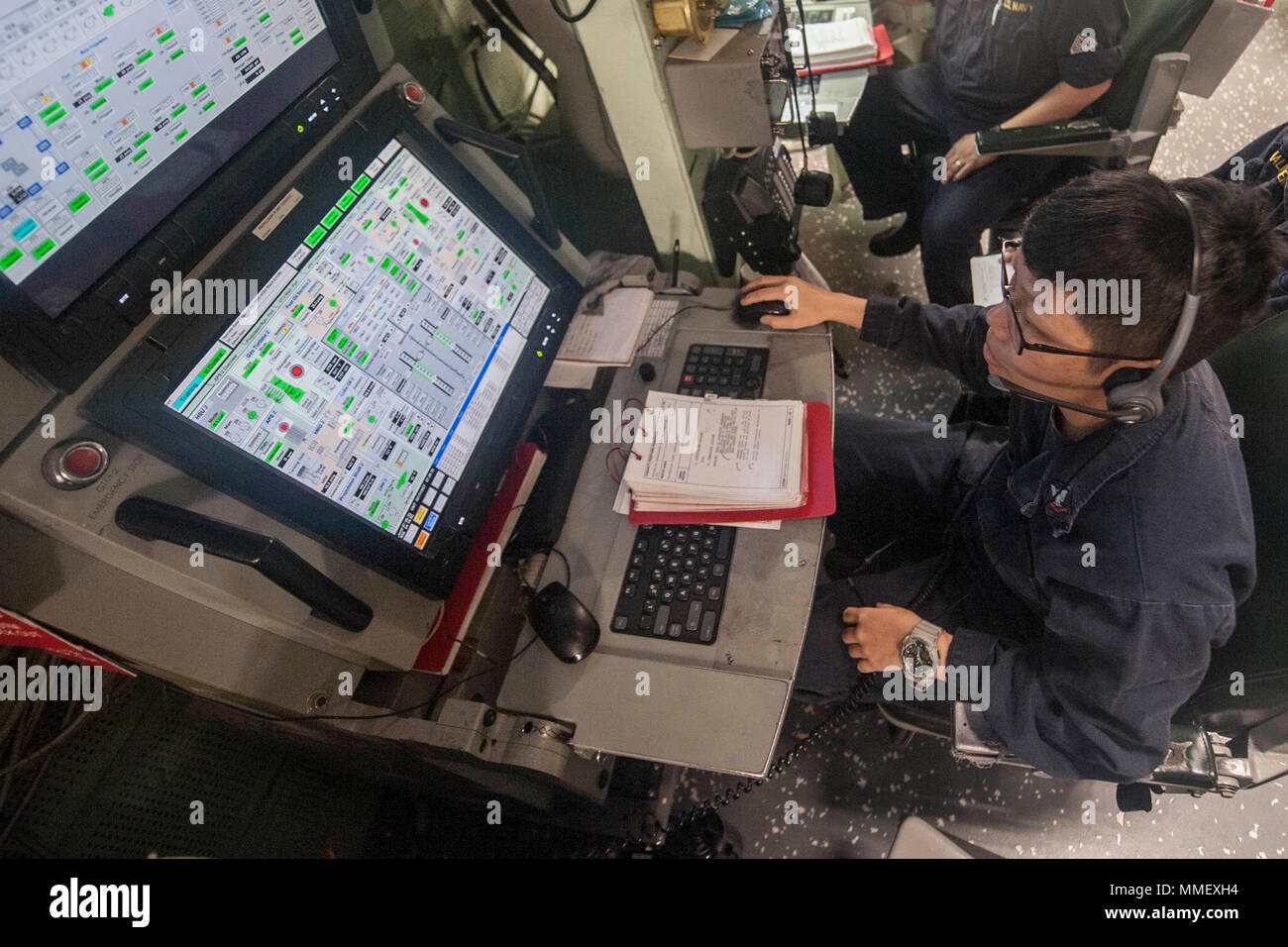 Propulsion plant operator hi-res stock photography and images - Alamy