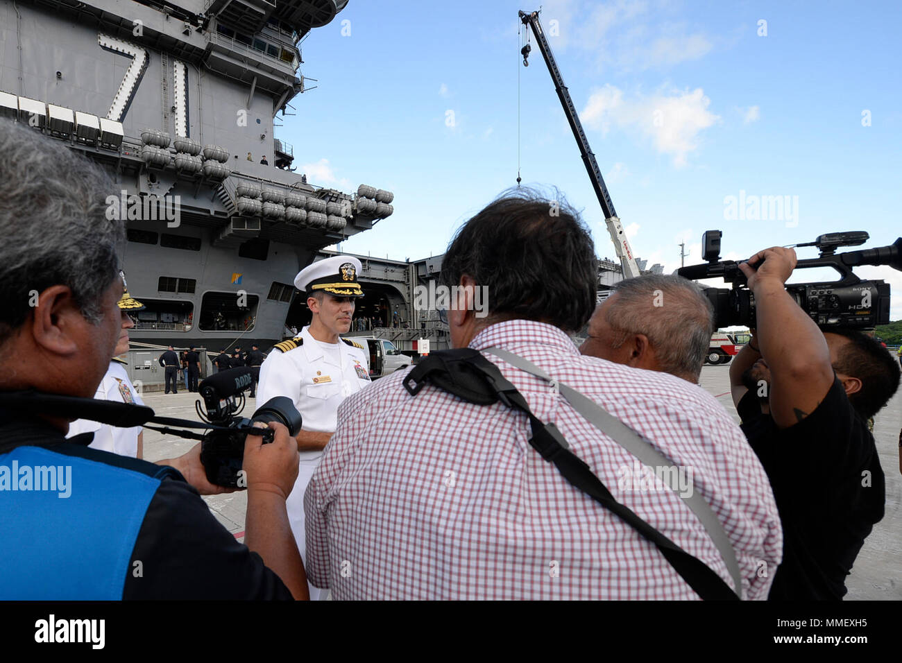 Capt carlos sardiello hi-res stock photography and images - Alamy