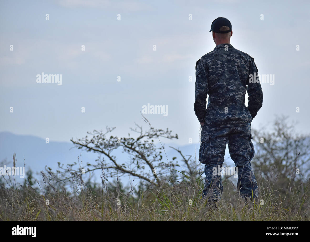 171031-N-XN398-009 FUJI, Japan (Oct. 31, 2017) - Information Systems ...