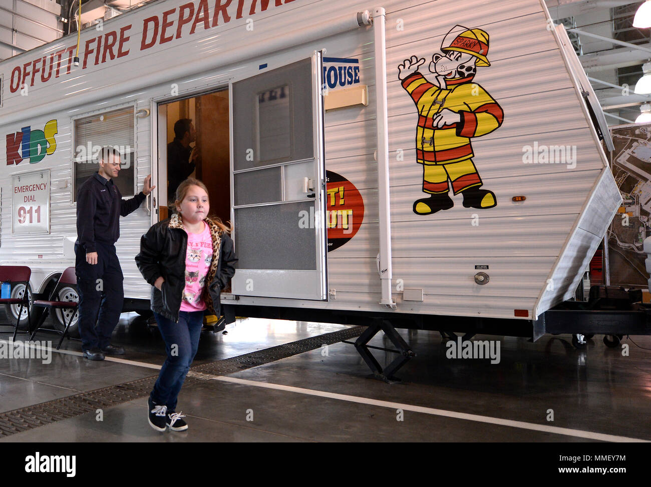 Charlee Haynes, a kindergartner from Bellevue, Nebraska’s Peter Sarpy ...