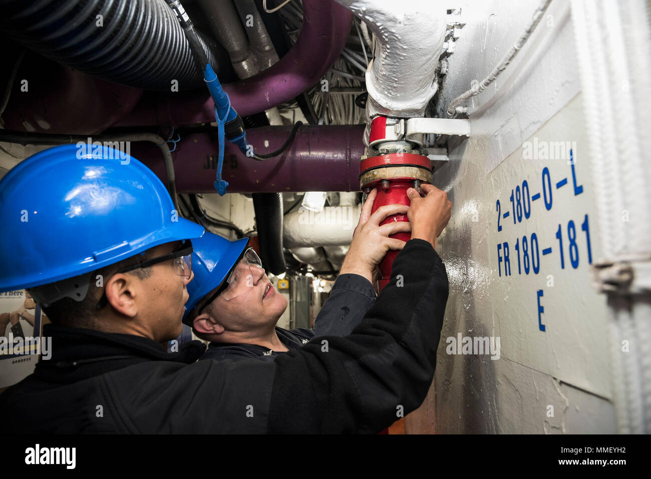 James saavedra High Resolution Stock Photography and Images - Alamy