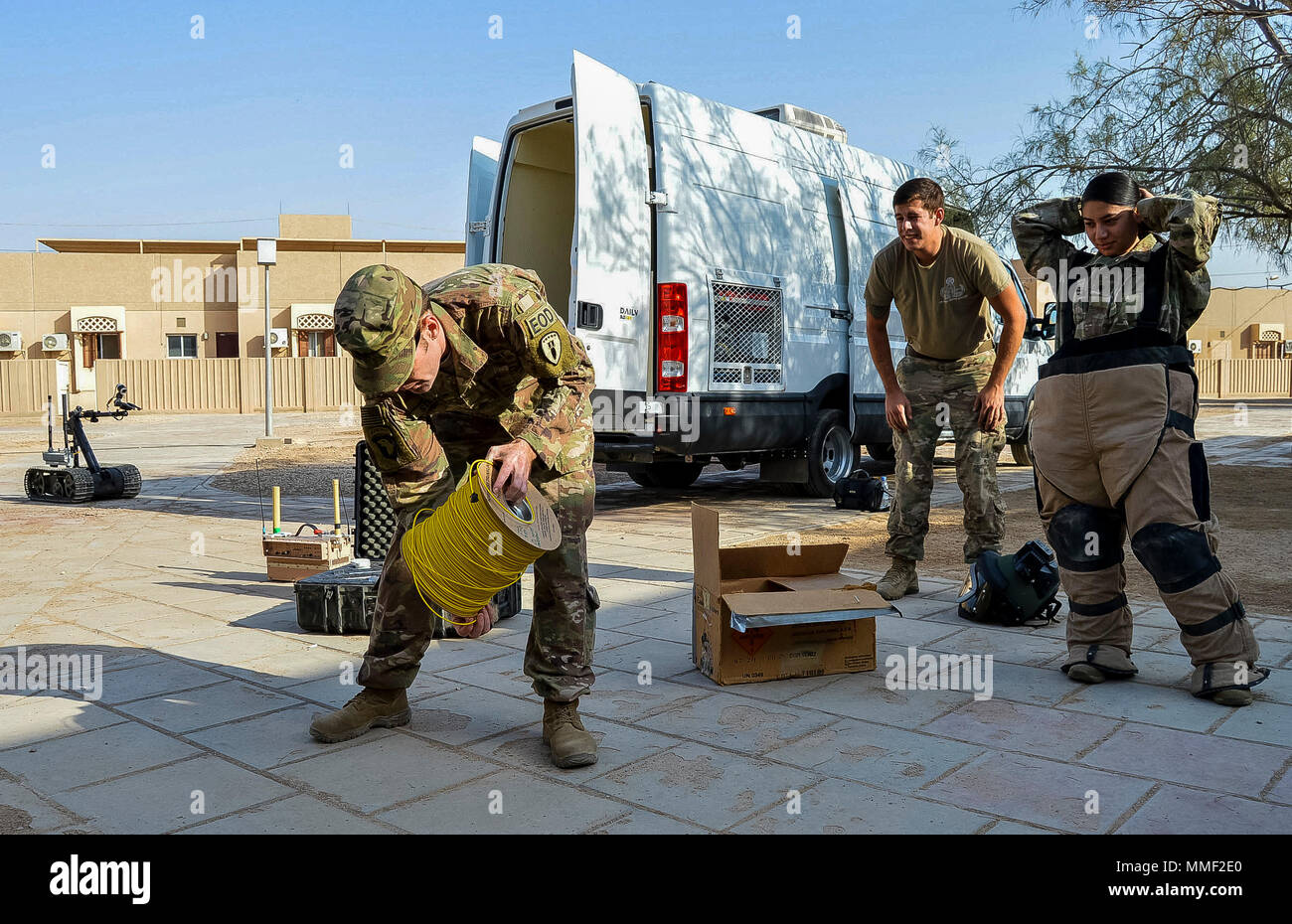 Saudi arabia military company guns hi-res stock photography and images ...