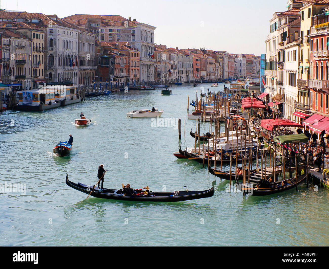 Gondoliers gondola venice grand hi-res stock photography and images - Alamy