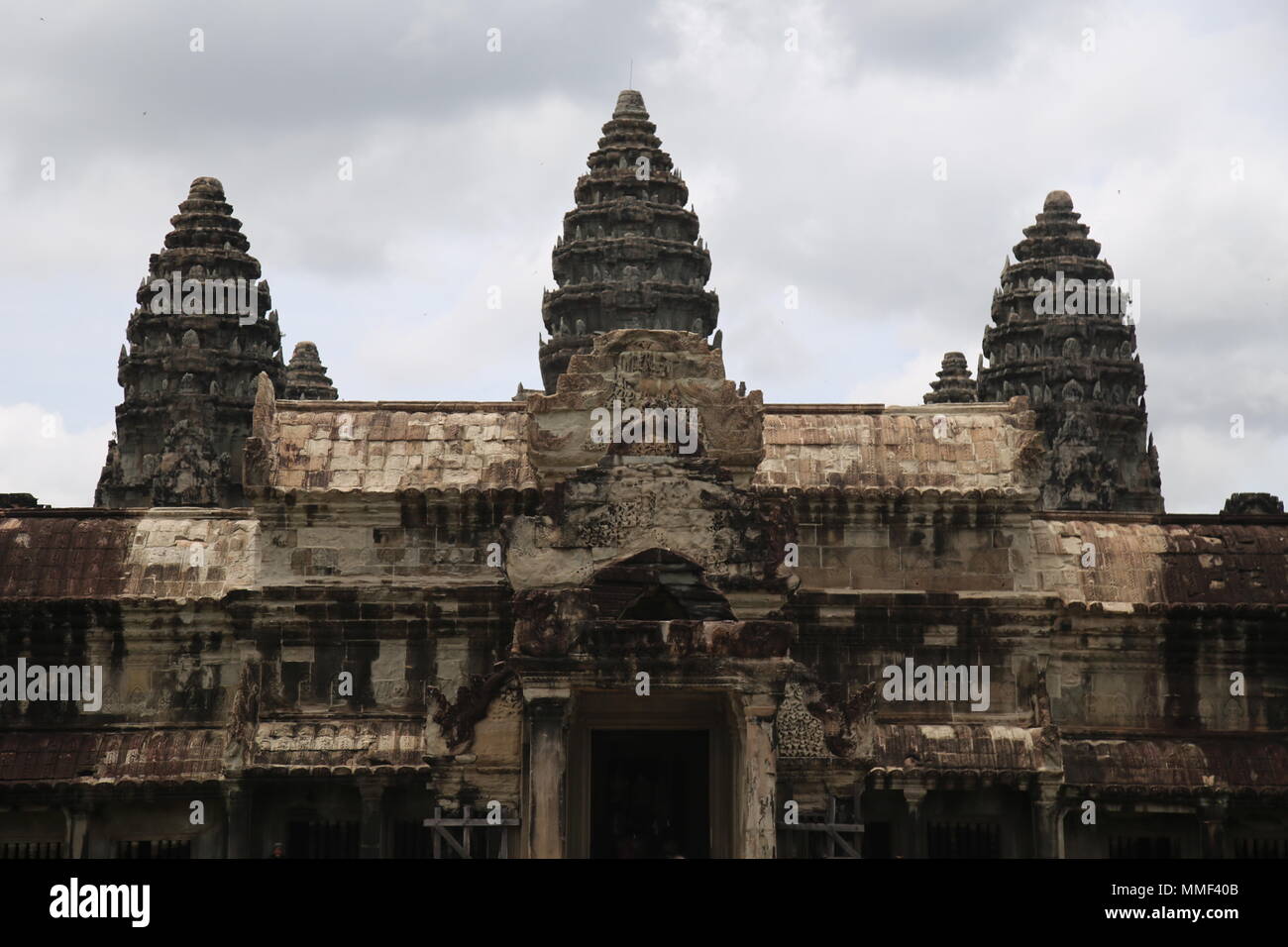Ancient architecture at Angkor Wat in Cambodia Stock Photo - Alamy